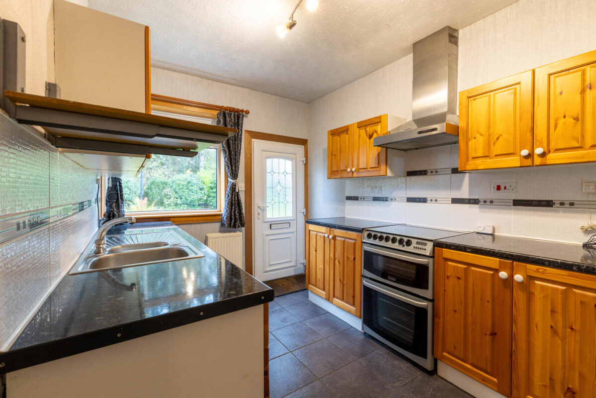 Main Street, Abernethy, Perth - Premier Properties Perth